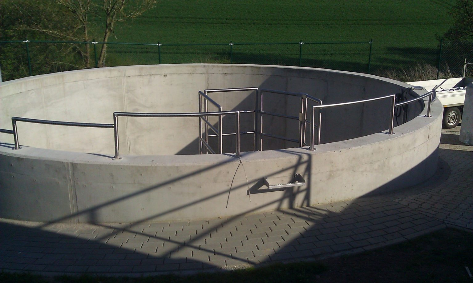 Industriegeländer mit 1 Knieleiste